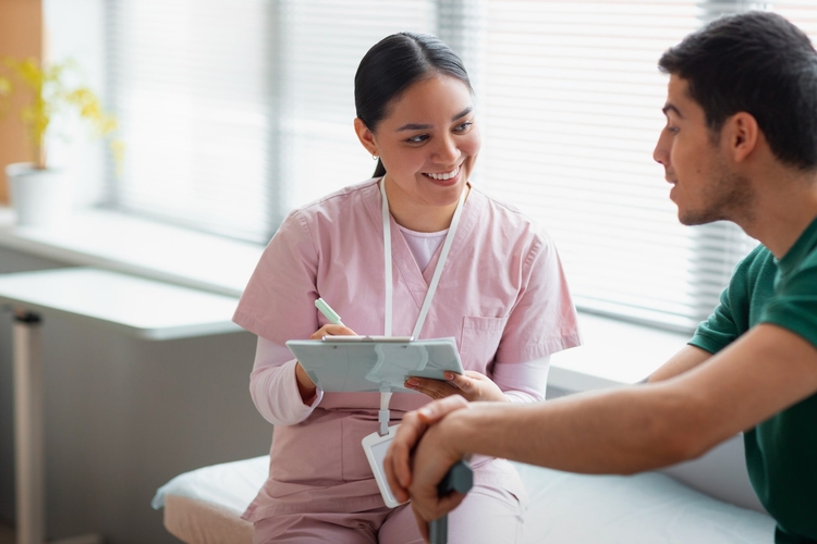 What is a Patient Services Assistant? Their Role in Healthcare