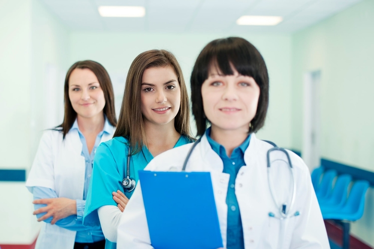 Top 10 Entry Level Healthcare Jobs UK for Beginners