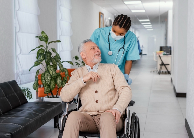 Care Assistant Salary UK Per Month (2026 Breakdown)